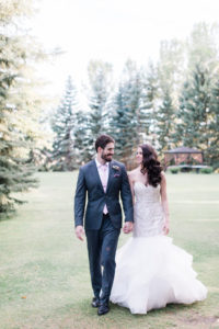 Crystal Ridge Wedding - Calgary Wedding Photographers | Nicole Sarah
