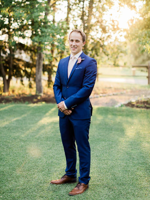 Romantic Crystal Ridge Wedding | Calgary Wedding Photographers | Nicole ...